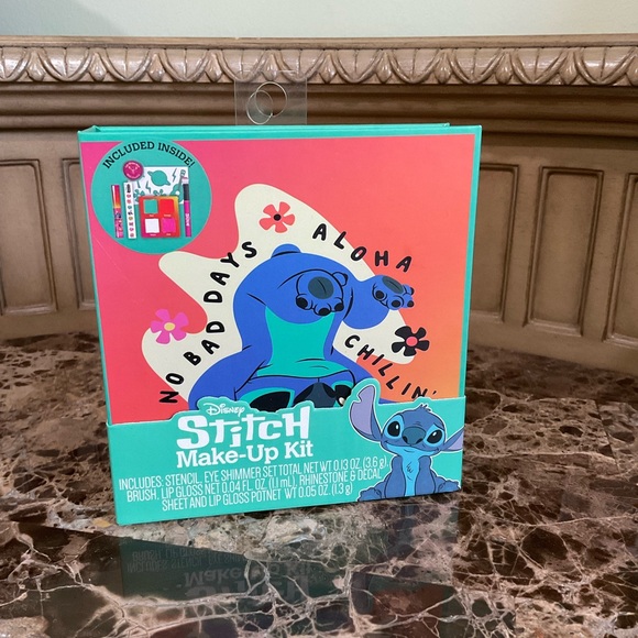 Disney | Makeup | Disney Stitch Makeup Kit | Poshmark